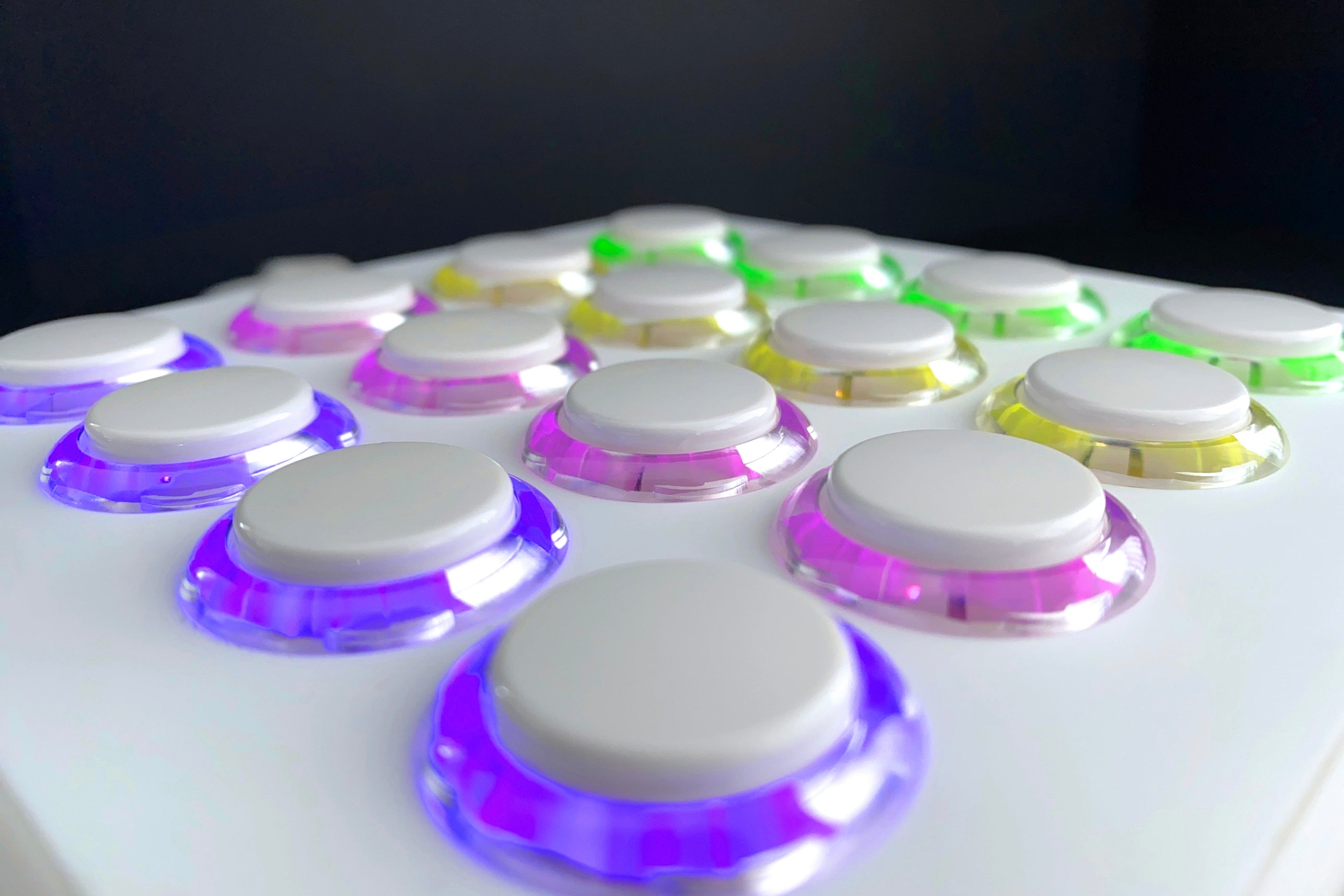 Midi Fighter Spectra — DJ TechTools