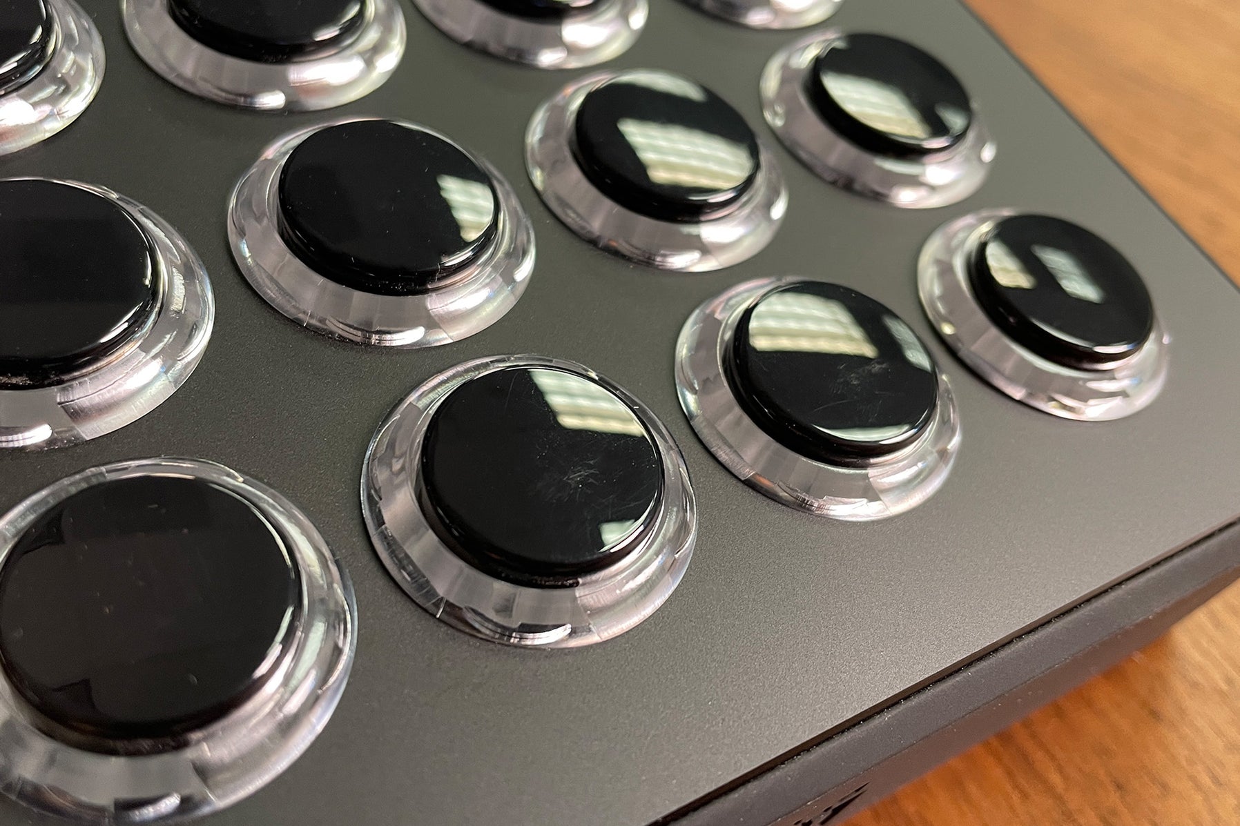 Midi Fighter Spectra (B-Stock) - DJ TechTools