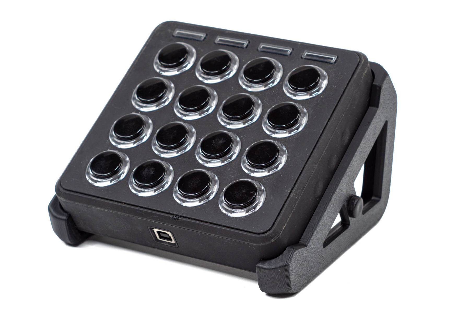 Midi Fighter Stands — DJ TechTools